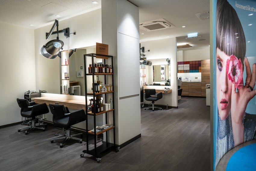 Verwöhnzeit im dm friseur- und kosmetikstudio - AT Sillpark DE